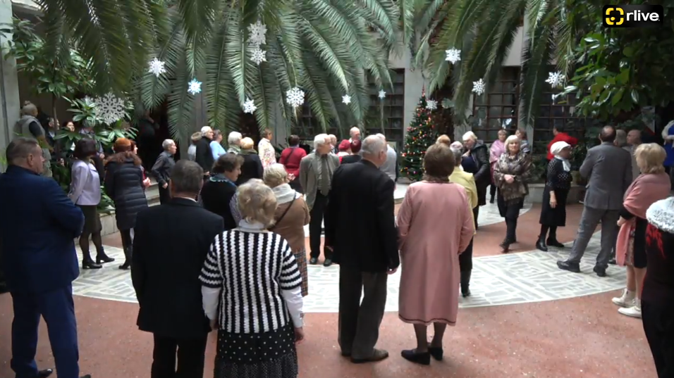 RLIVE! Program muzical dedicat seniorilor, care are drept scop ...